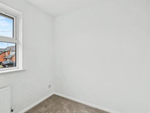 3 bedroom end of terrace house for sale in Lordswood Close, Wootton, Northampton, NN4