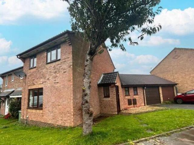 3 Bedroom End Of Terrace House For Sale In Laceby Acres