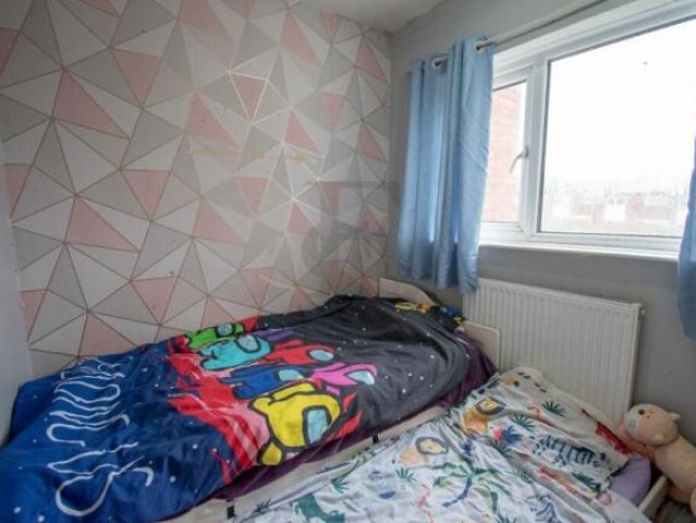 3 bedroom end of terrace house for sale in Langley Walk, Leicester, LE4