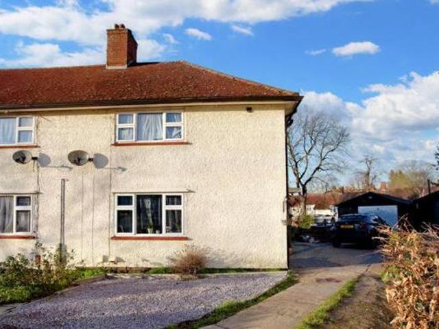 3 Bedroom End Of Terrace House For Sale In Letchworth Garden City