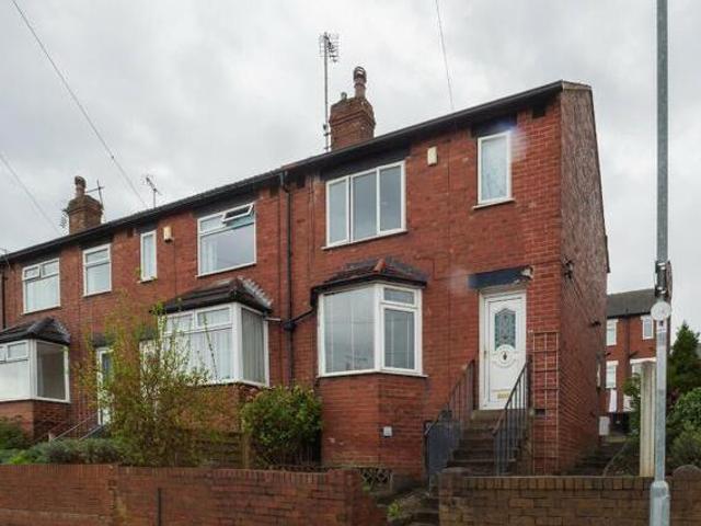 3 Bedroom End Of Terrace House For Sale In Leeds