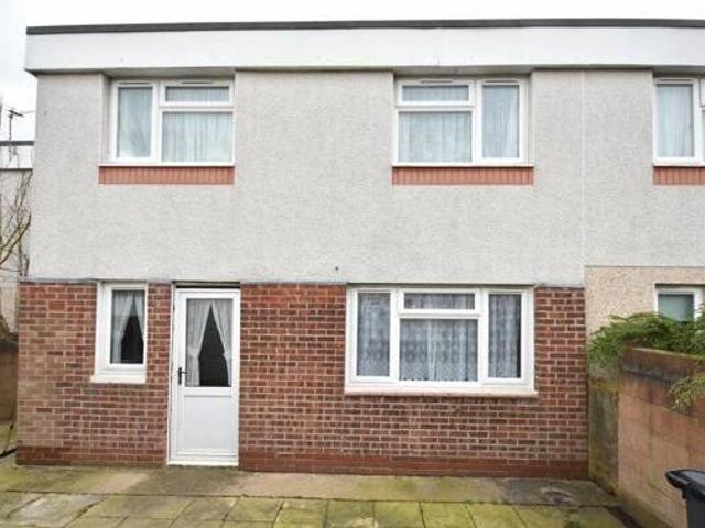 3 Bedroom End Of Terrace House For Sale In Leeds