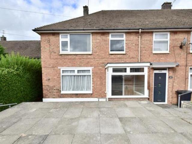 3 Bedroom End Of Terrace House For Sale In Leicester