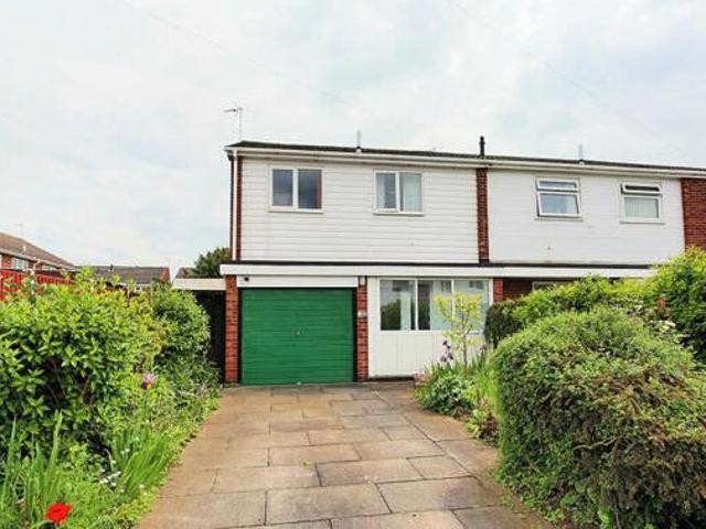 3 Bedroom End Of Terrace House For Sale In Leicester