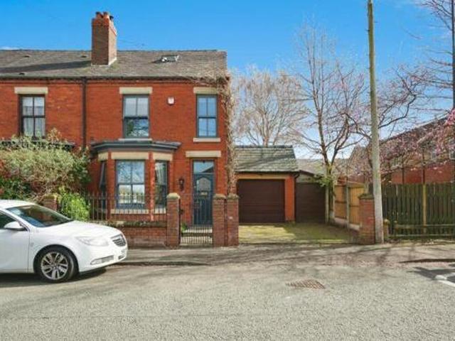3 Bedroom End Of Terrace House For Sale In Leigh