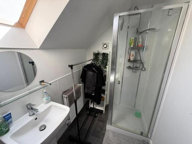 3 bedroom end of terrace house for sale in Little Cote View, Thackley, Bradford, BD10