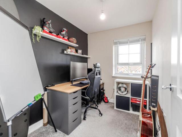 3 bedroom end of terrace house for sale in Lilac Crescent, Blakelaw, Newcastle Upon Tyne, NE5