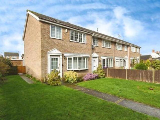 3 Bedroom End Of Terrace House For Sale In Lincoln, Lincolnshire