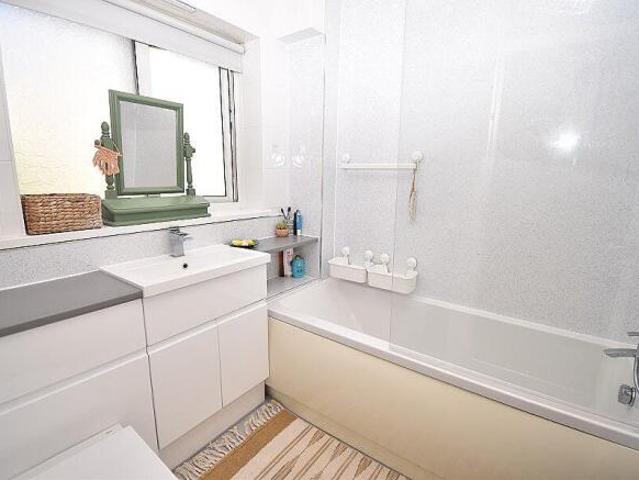 3 bedroom end of terrace house for sale in Lincoln Road, Exwick, Exeter, EX4