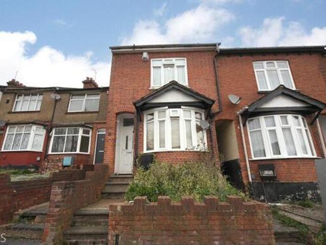 3 Bedroom End Of Terrace House For Sale In Luton, Bedfordshire