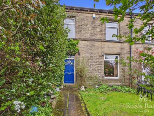 3 bedroom end of terrace house for sale in Luck Lane, Paddock, Huddersfield, West Yorkshire, HD1