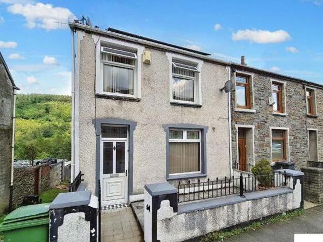 3 Bedroom End Of Terrace House For Sale In Mountain Ash