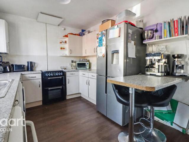 3 bedroom end of terrace house for sale in Macaulay Drive, Lincoln, LN2