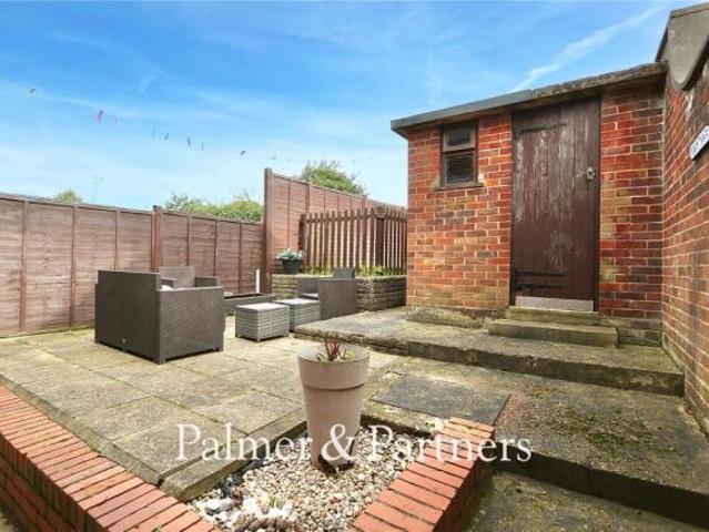 3 bedroom end of terrace house for sale in Mallard Way, Ipswich, Suffolk, IP2