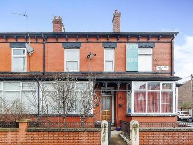 3 Bedroom End Of Terrace House For Sale In Manchester