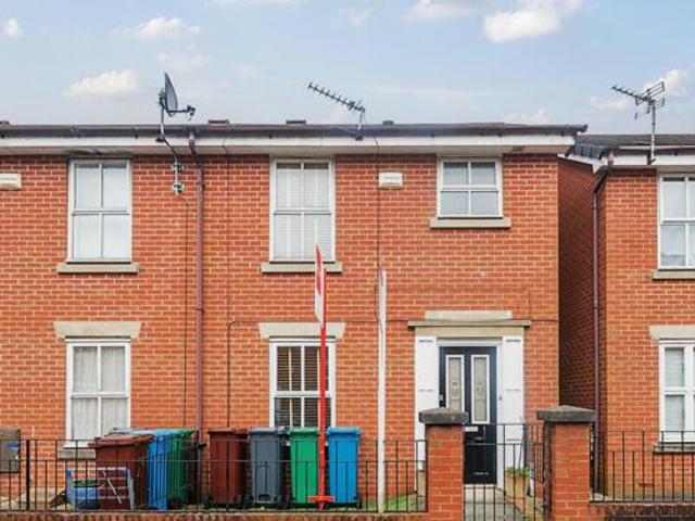 3 Bedroom End Of Terrace House For Sale In Manchester