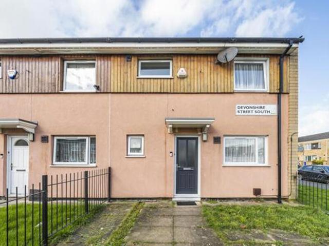 3 Bedroom End Of Terrace House For Sale In Manchester