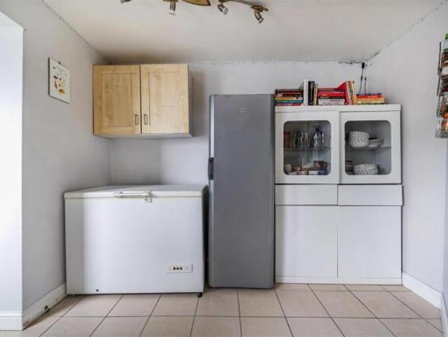 3 bedroom end of terrace house for sale in Mangravet Avenue, Maidstone, ME15