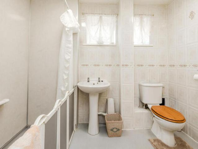 3 bedroom end of terrace house for sale in Michaelgate, Byker, Newcastle upon Tyne, NE6