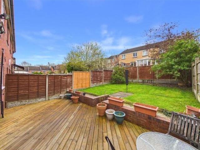 3 bedroom end of terrace house for sale in Millhams Avenue, Lyppard Woodgreen, Worcester, Worcestershire, WR4