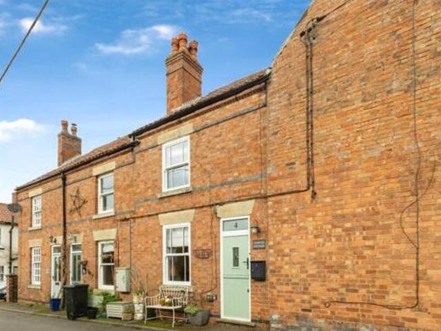 3 Bedroom End Of Terrace House For Sale In Nottingham, Leicestershire