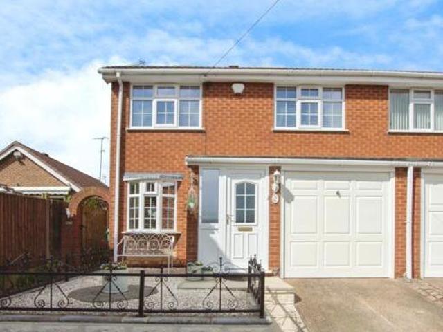 3 Bedroom End Of Terrace House For Sale In Nottingham, Nottinghamshire