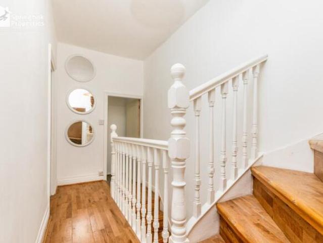 3 bedroom end of terrace house for sale in Nottingham Road, Nottingham, Nottinghamshire, NG7