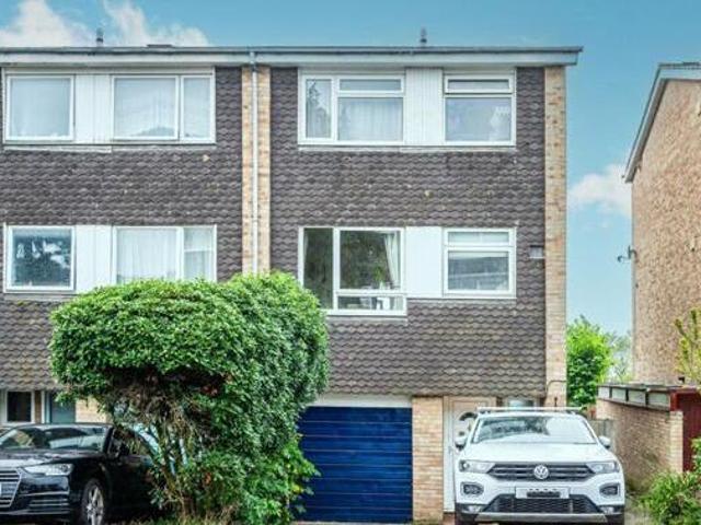 3 Bedroom End Of Terrace House For Sale In Norbury, London
