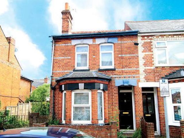 3 bedroom end of terrace house for sale in Norfolk Road Reading RG30