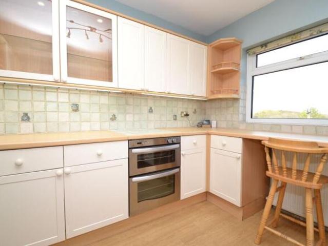 3 bedroom end of terrace house for sale in North Street, Thackley, BD10