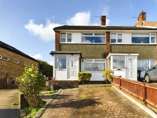 3 Bedroom End Of Terrace House For Sale In Northowram
