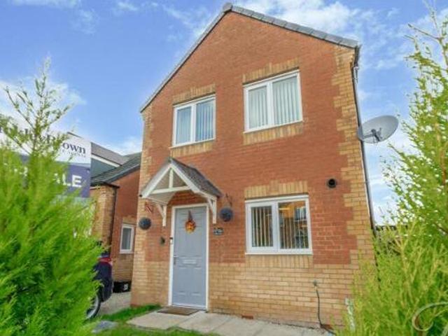 3 Bedroom End Of Terrace House For Sale In New Ollerton