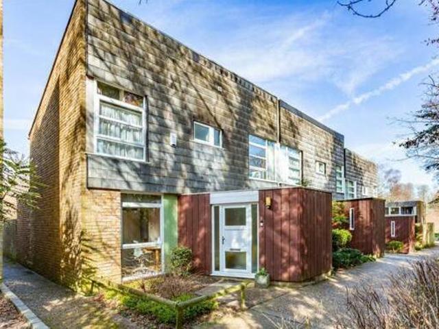 3 Bedroom End Of Terrace House For Sale In New Ash Green