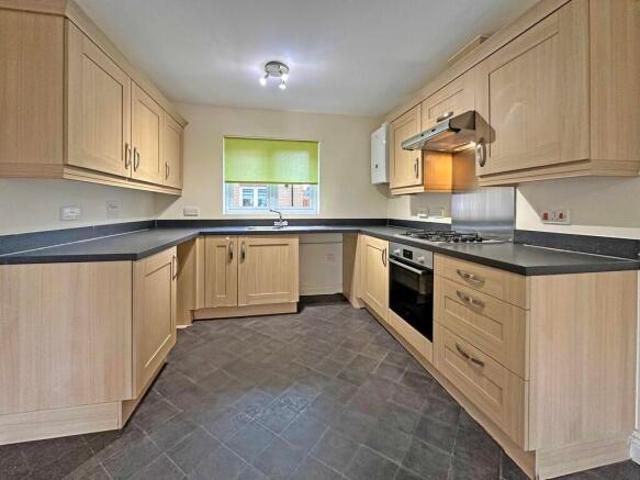 3 bedroom end of terrace house for sale in Newcourt, Exeter, EX2