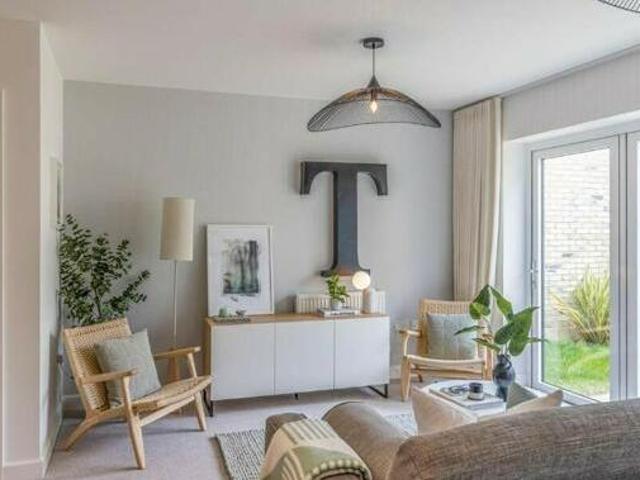 3 Bedroom End Of Terrace House For Sale In Newhaven, East Sussex