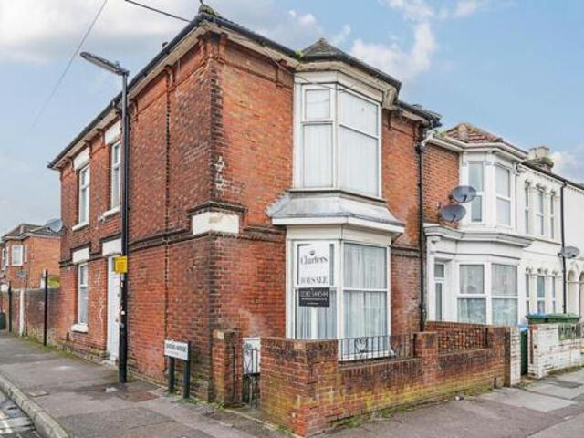 3 Bedroom End Of Terrace House For Sale In Southampton, Hampshire