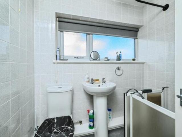 3 bedroom end of terrace house for sale in Southfields Avenue, Peterborough, PE2