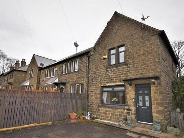 3 Bedroom End Of Terrace House For Sale In Salendine Nook