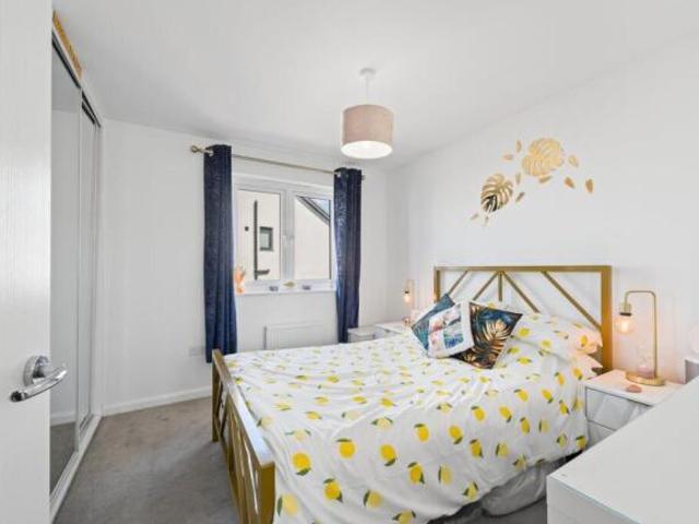 3 bedroom end of terrace house for sale in Sandilands Road, Edinburgh, EH16