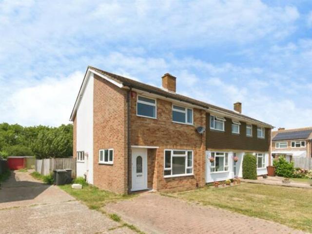 3 bedroom end of terrace house for sale in Seven Sisters Road, Eastbourne, BN22