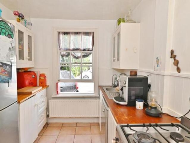 3 bedroom end of terrace house for sale in Second Cross Road, Twickenham, TW2