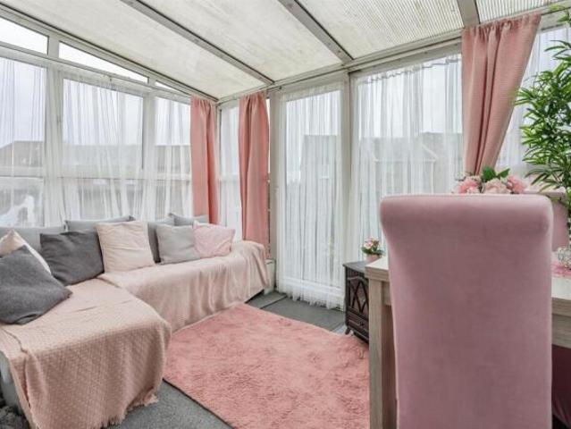 3 bedroom end of terrace house for sale in Shapleys Gardens, Plymouth, PL9