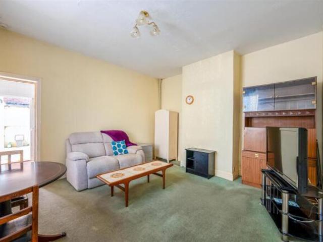 3 bedroom end of terrace house for sale in Shearer Road, Portsmouth, PO1