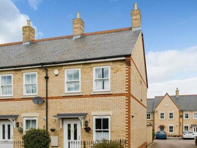 3 Bedroom End Of Terrace House For Sale In Shefford