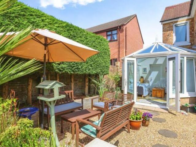 3 bedroom end of terrace house for sale in Shillito Road, Poole, Dorset, BH12