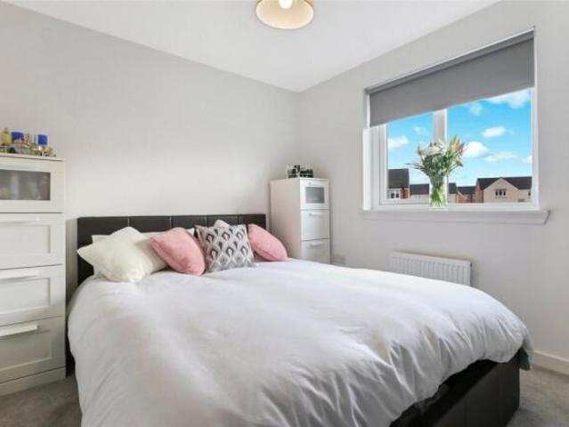 3 bedroom end of terrace house for sale in Skipness Road, Gartcosh, Glasgow, North Lanarkshire, G69