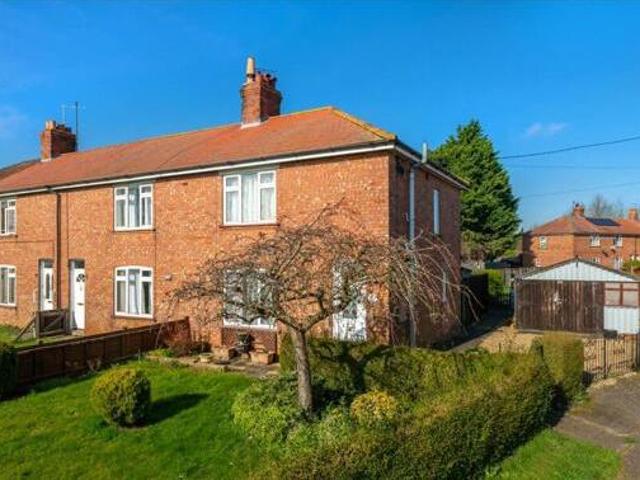 3 Bedroom End Of Terrace House For Sale In Sleaford, Lincolnshire