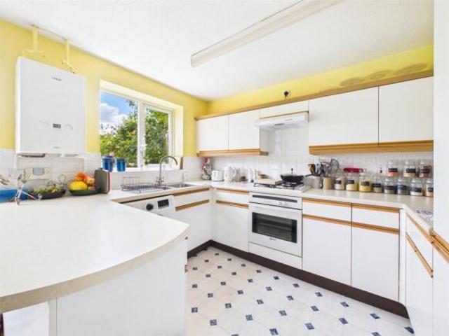3 bedroom end of terrace house for sale in Spey Close, Quedgeley, Gloucester, Gloucestershire, GL2