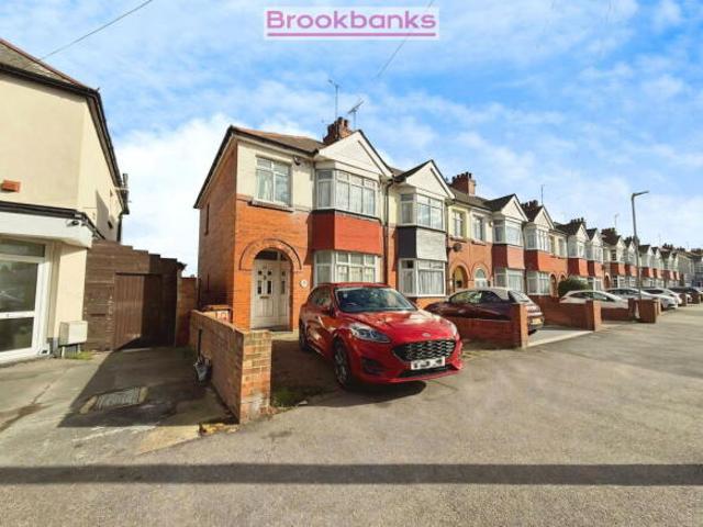 3 bedroom end of terrace house for sale in Sturdee Avenue, Gillingham, Kent, ME7