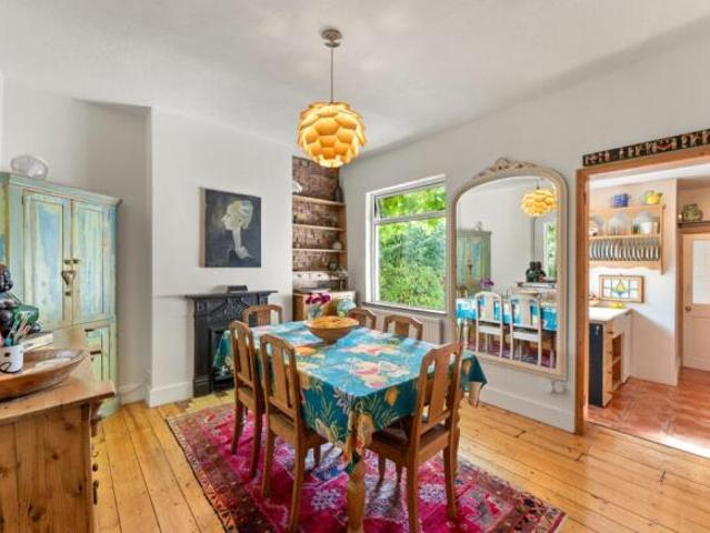 3 bedroom end of terrace house for sale in St Dunstans Road, Hanwell, W7